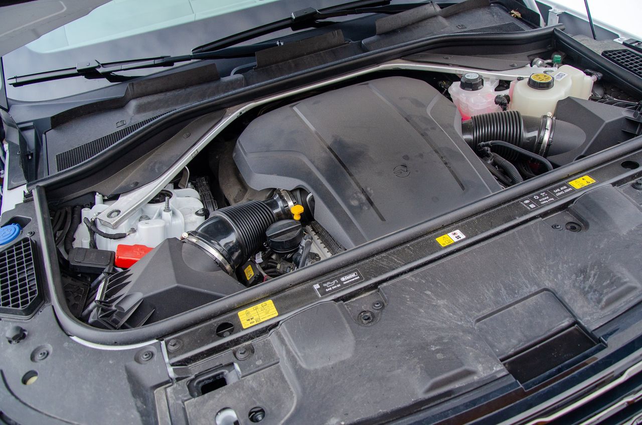 Test: Range Rover P615 LWB - rodzinna limuzyna, która mogłaby być Rolls ...