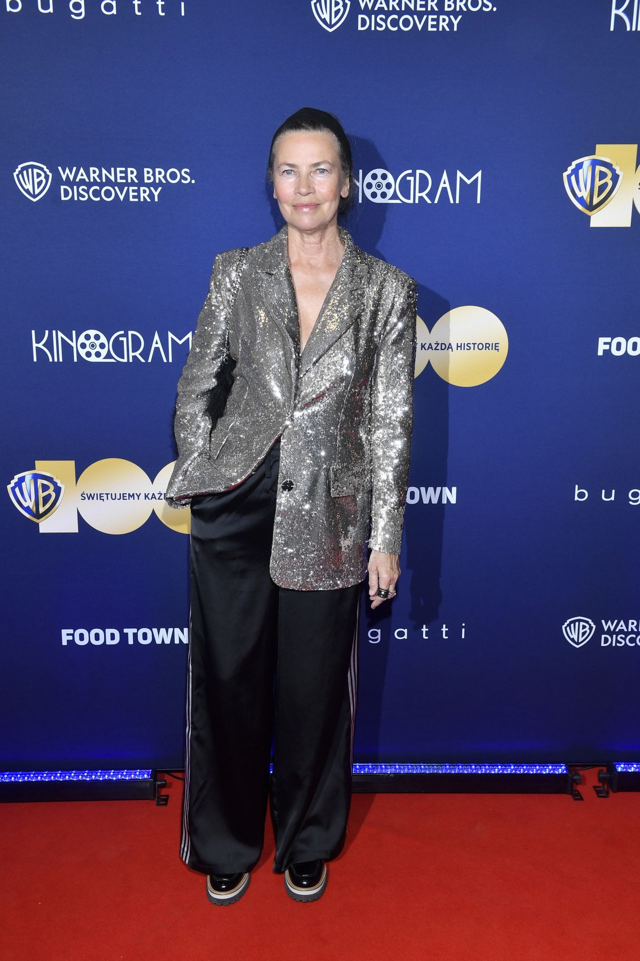 64-letnia Lidia Popiel zabłysła na ściance. Trzeba mieć odwagę, by ...