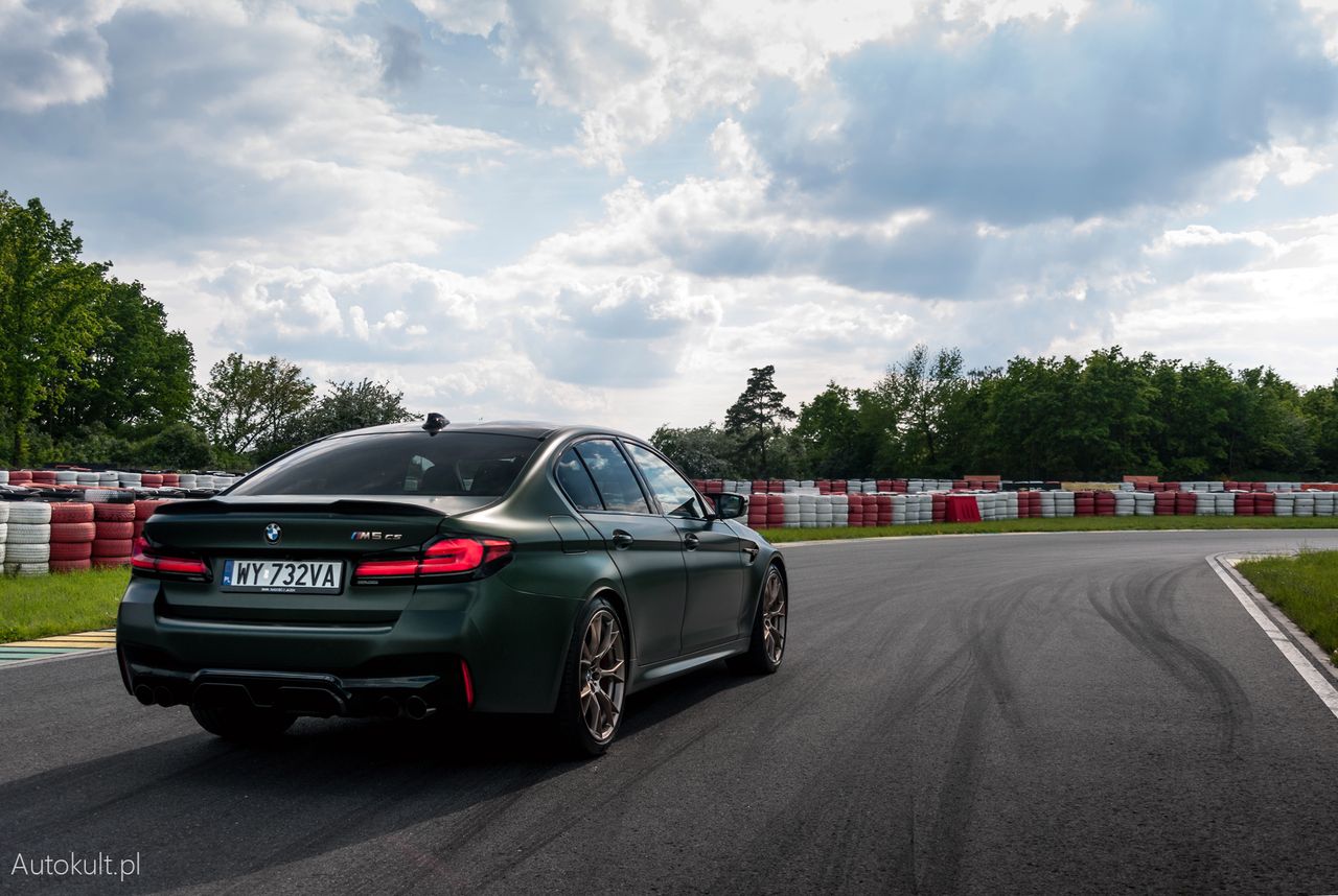 Test: BMW M5 CS to auto o dwóch obliczach. Jedno mnie zmasakrowało ...
