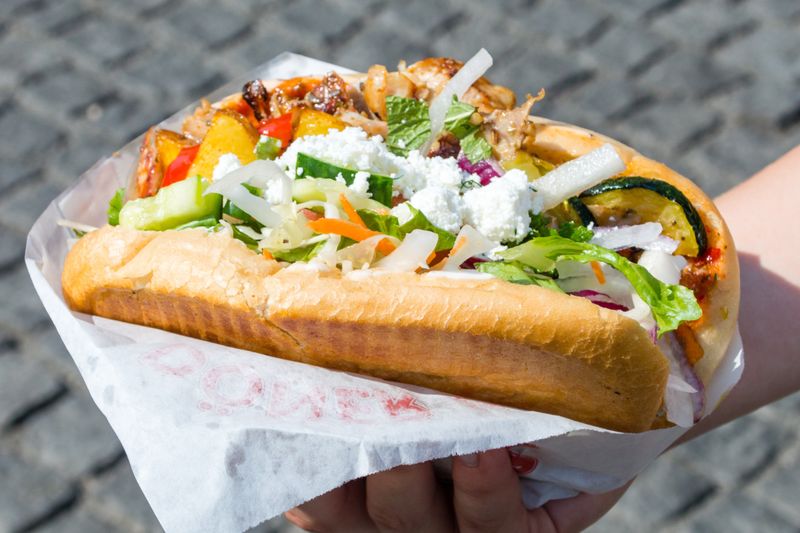 Reszta Polski zajada się kebabem, a we Wrocławiu mają knyszę. W latach ...