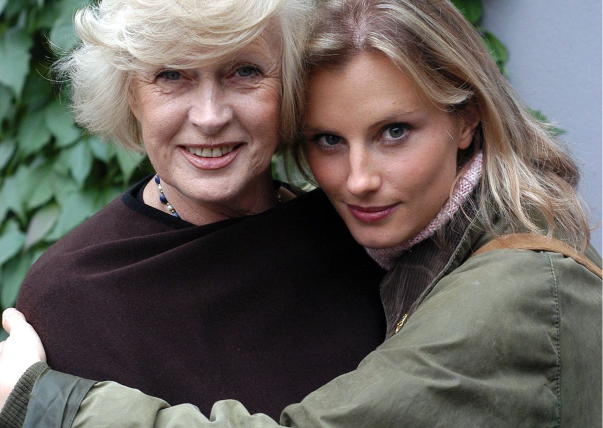 Niewiele się o niej mówi. Jak żyje młodsza córka Beaty Tyszkiewicz ...