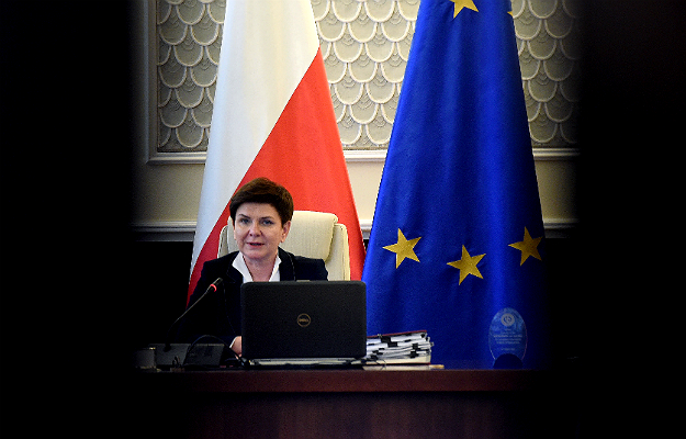 Witold Olech - tajemniczy doradca premier Beaty Szydło. Przez cały czas ...