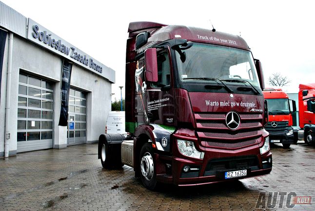 Mercedes-Benz Actros MP4 - Transporters [waga ciężka]