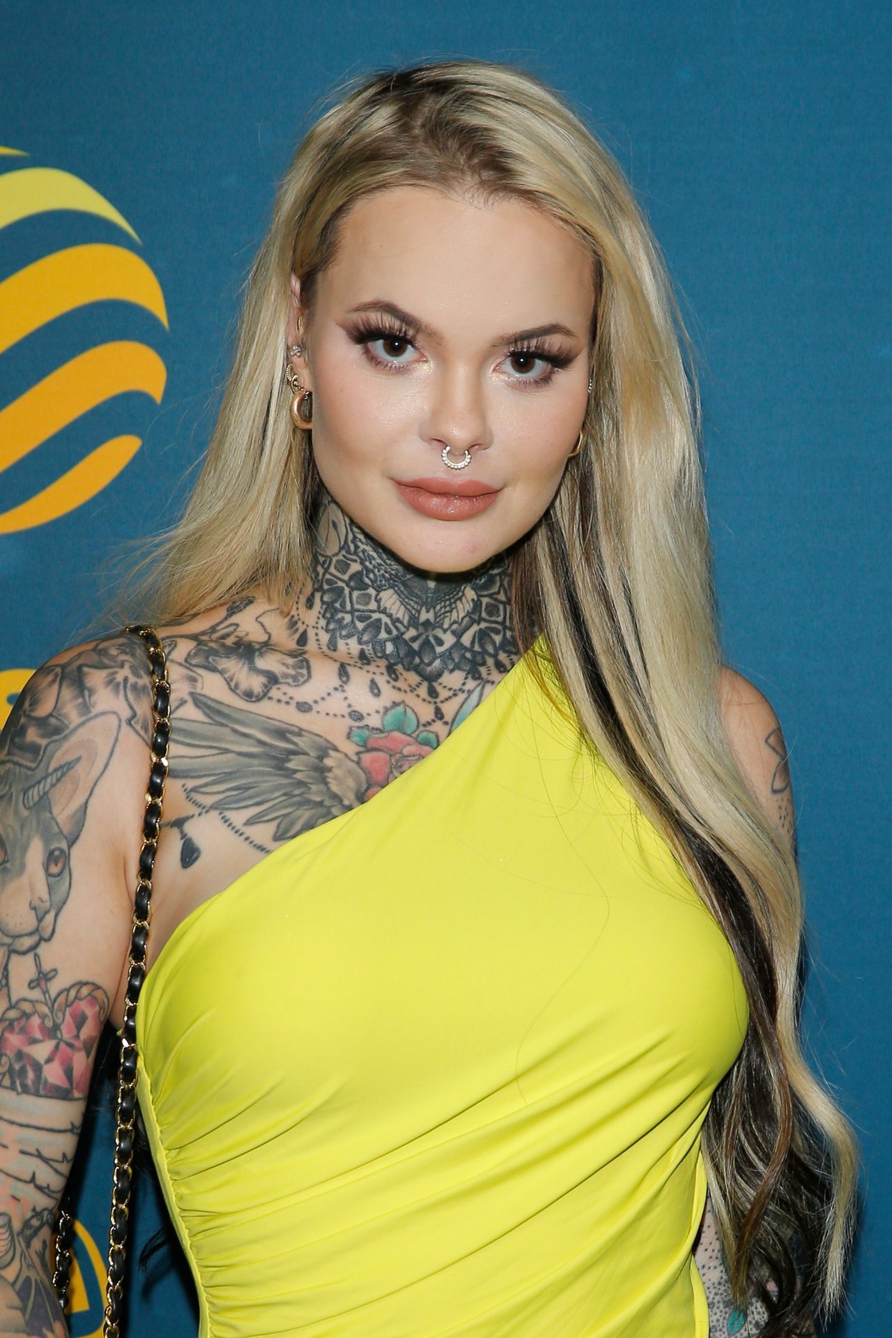 Monika Miller zaskakuje na nowym zdjęciu. Fani: "jak pomnik z brązu"