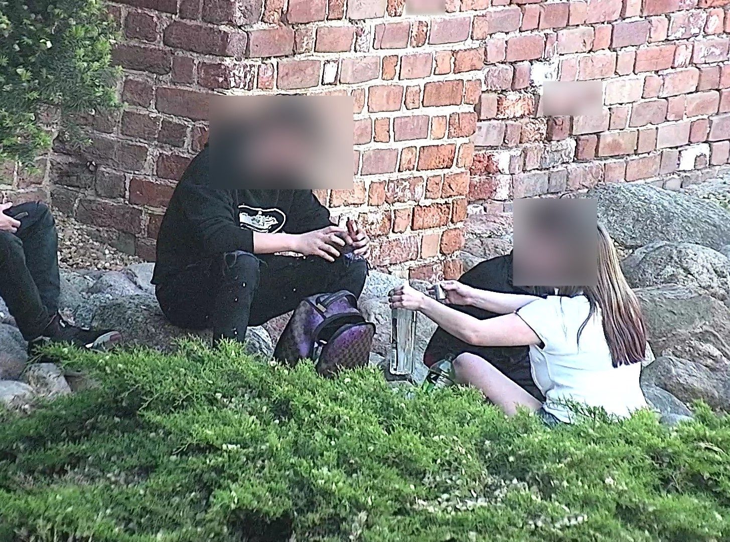 Pili alkohol na murku. Mandat to najmniejszy problem