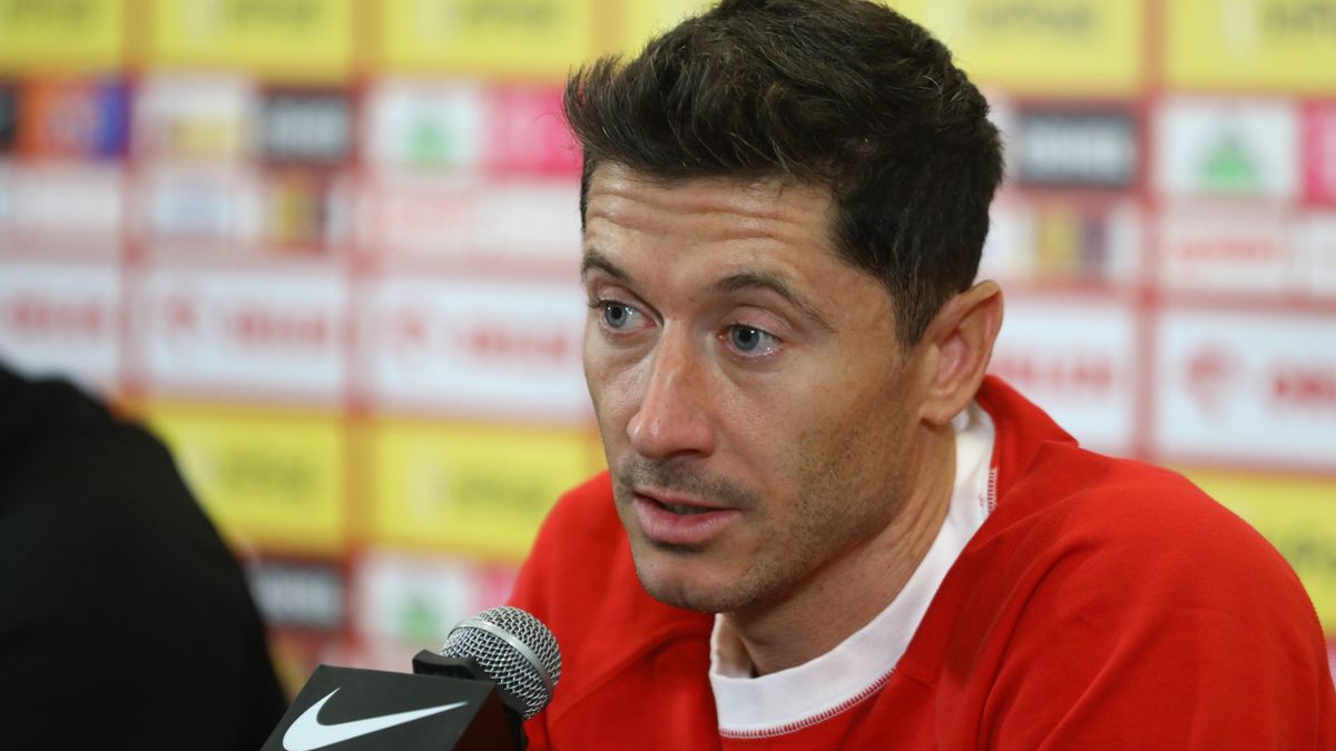 "Powiedziałem mu to". Lewandowski zdradza kulisy rozmowy z Milikiem