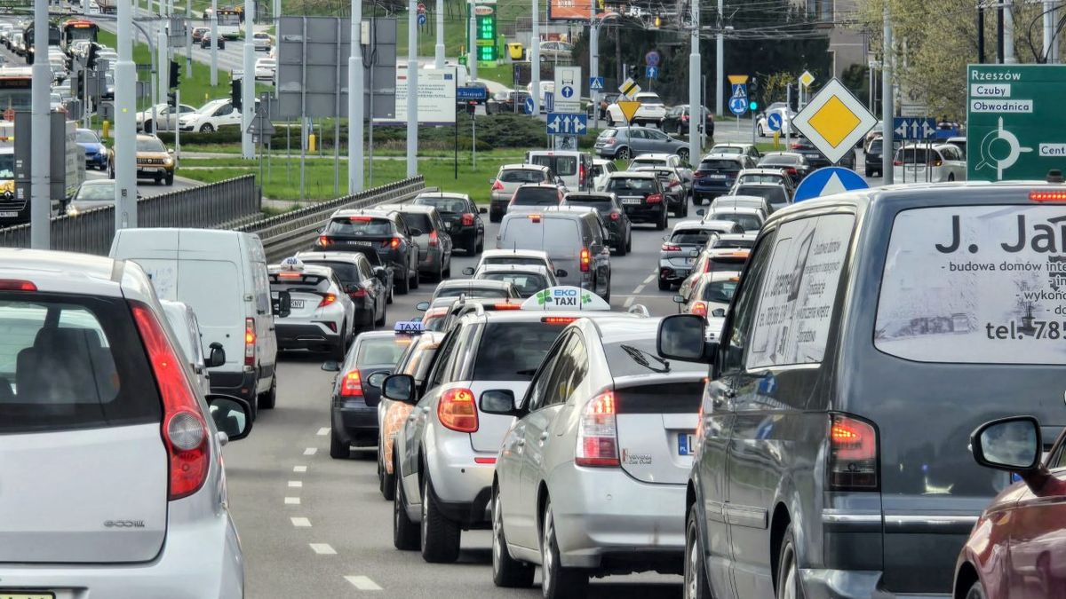 Polska bez podatku od aut spalinowych. Jest zgoda KE