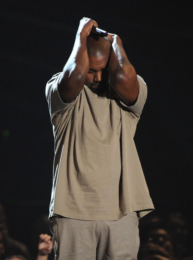 Kanye West Wyda KsiĄŻkĘ FilozoficznĄ Break The Simulation Pudelek