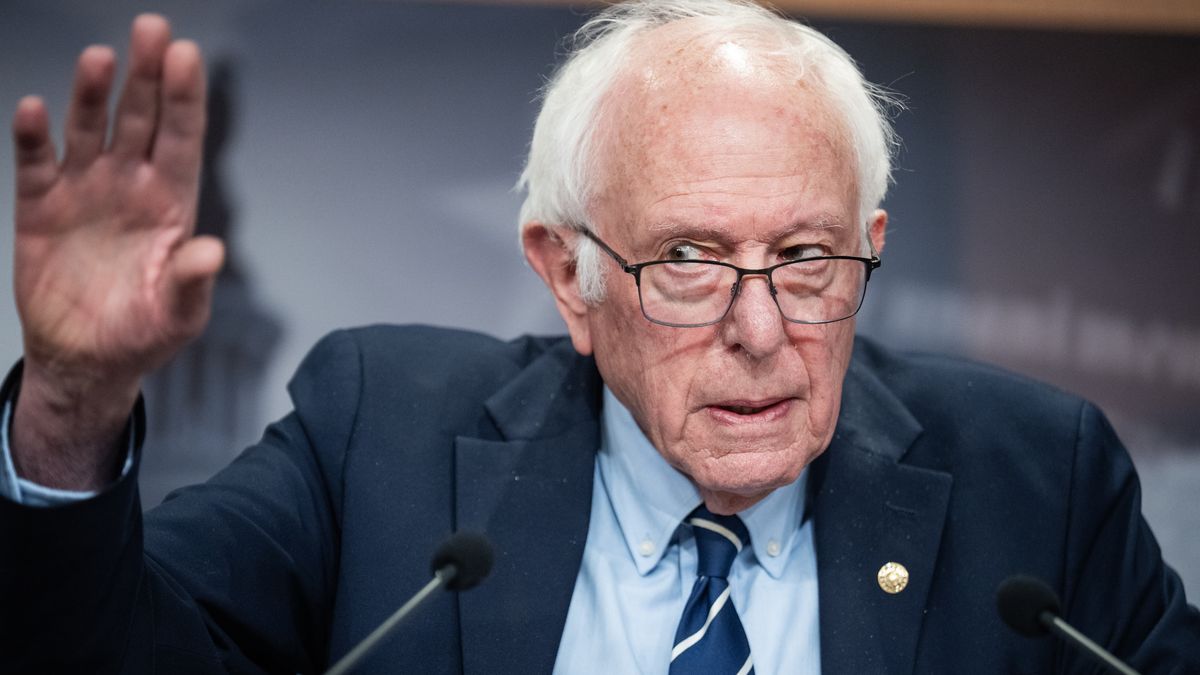 Amerykański senator kontra AI. Bernie Sanders przesłuchuje Claude'a