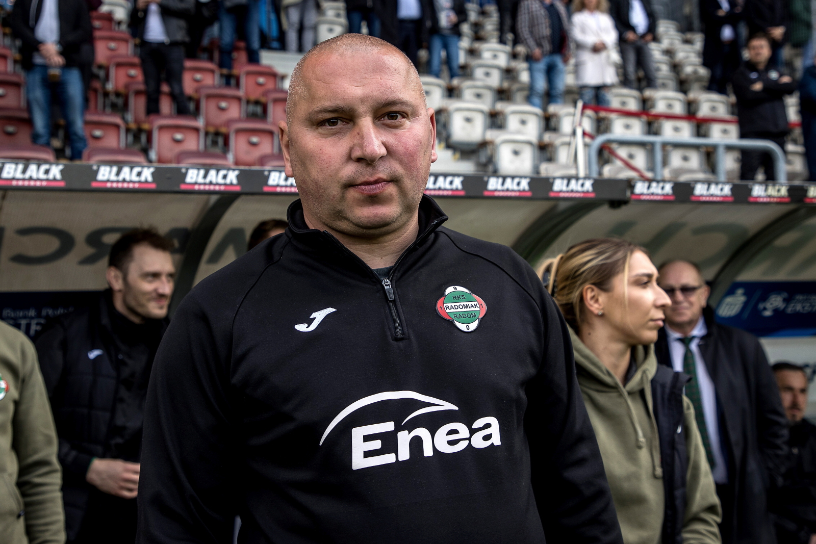 Kolejna zmiana trenera w Ekstraklasie. Rumun zastąpił Lewandowskiego ...