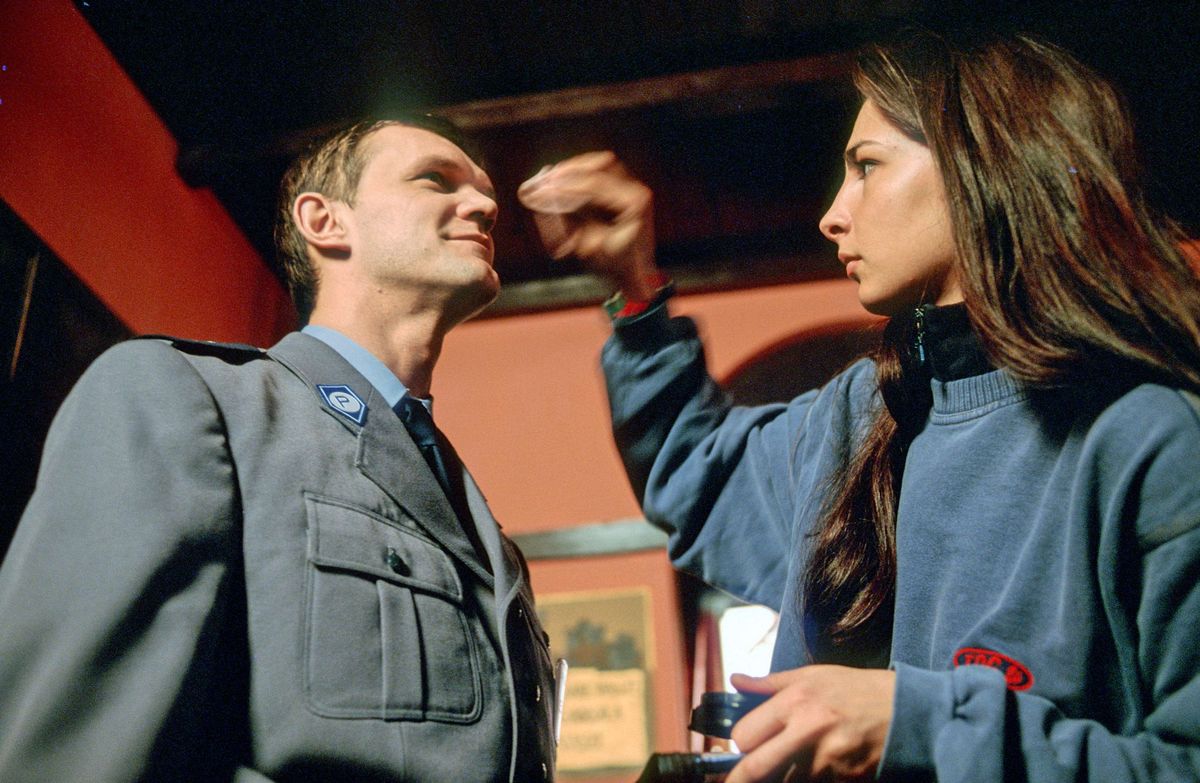 Program TV na niedzielę – "Robin Hood", "John Wick 2", "Lara Croft Tomb ...