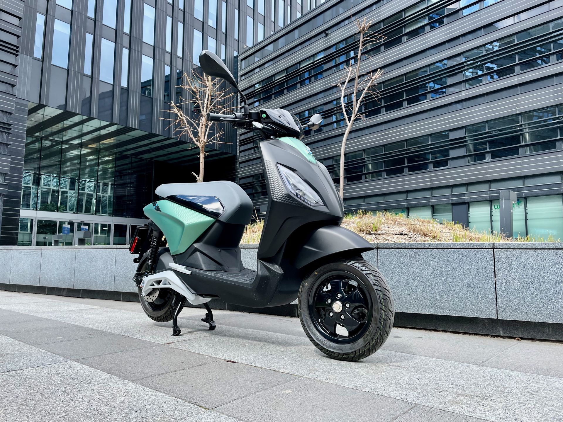 Test: Piaggio 1 Active — elektryczna podstawa