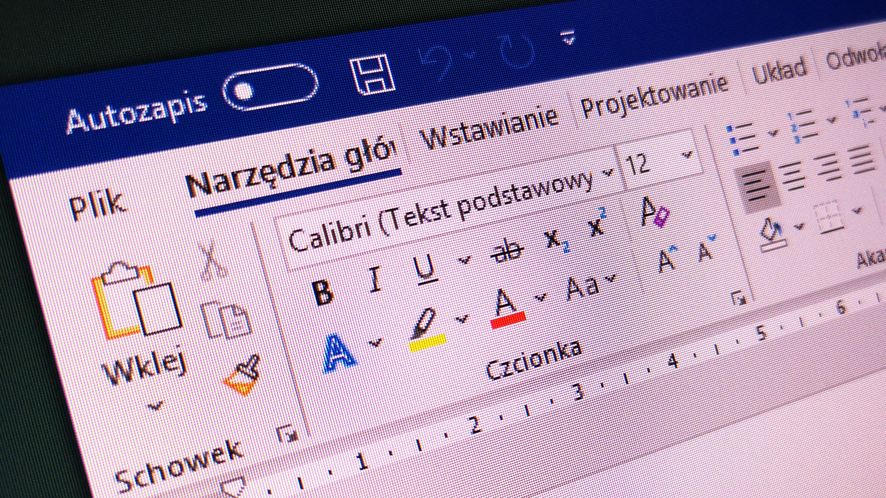 Build 2019: Microsoft Word dostanie sztuczną inteligencję. Podpowie ...