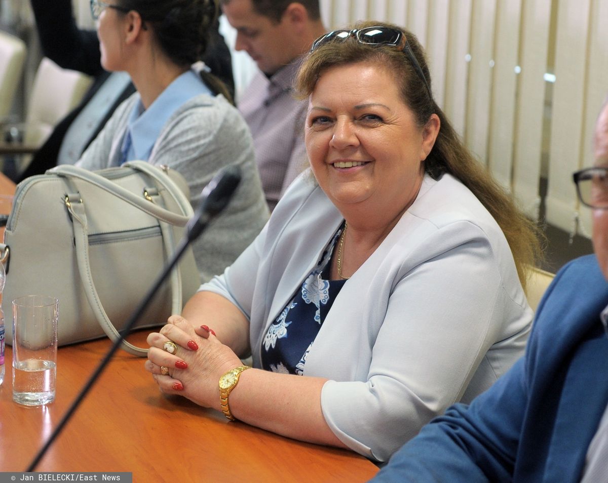 Renata Beger wzięła udział w proteście przed siedzibą PiS. Tak zmieniła ...