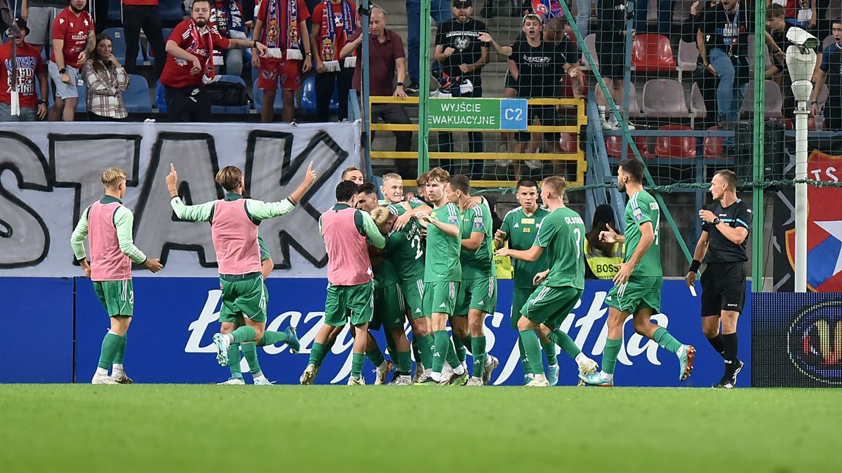Gdzie oglądać mecz Polonia Warszawa - Lechia Gdańsk? Czy będzie ...