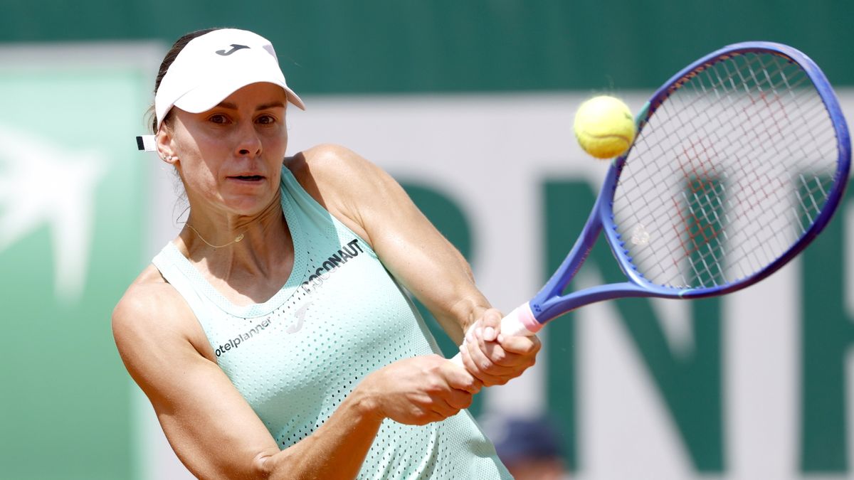 Magda Linette zwycięża i zarabia. Wypłata w Roland Garros rośnie