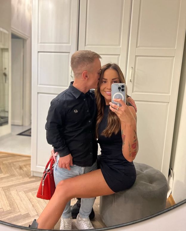 Ata Postek i Mini Majk rozwijają relację podczas wyjazdu w góry. Ładna para? - Pudelek