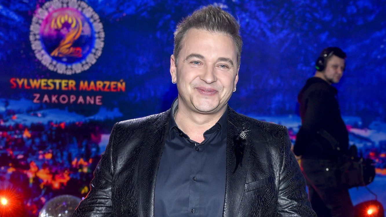 Radek Liszewski o piosenkach, które musi śpiewać w sylwestra. "Już ...