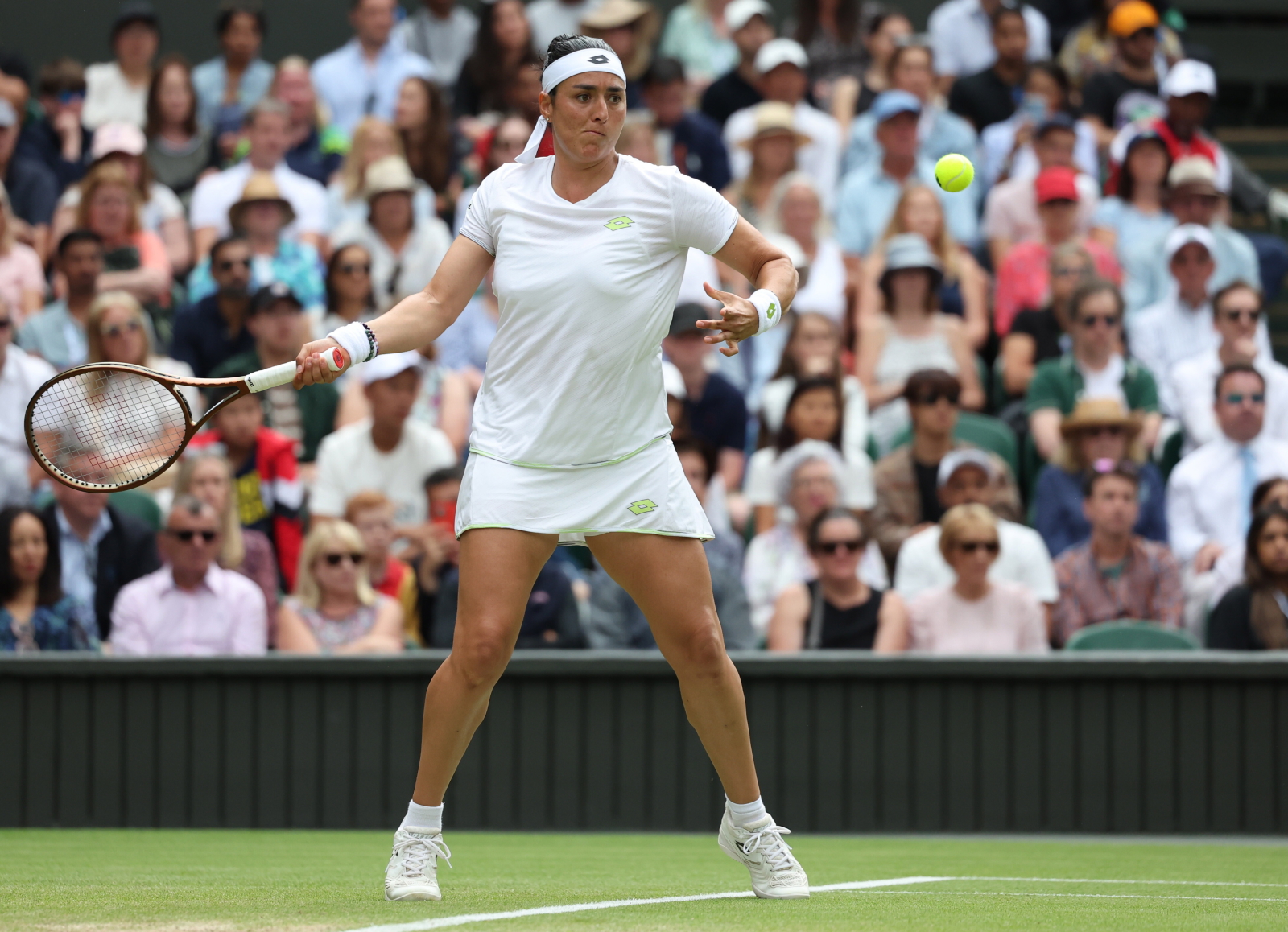 Demolka w trzecim secie. Obrończyni tytułu za burtą Wimbledonu - WP ...