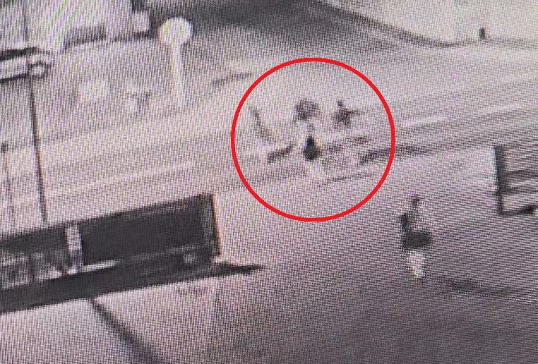 Zawiercie: Pijana nastolatka wbiegła na jezdnię. Potrącił ją samochód