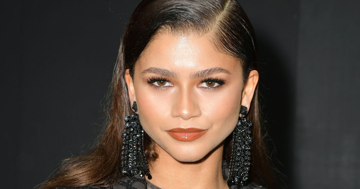 Zendaya w wielkim stylu zamyka Paris Fashion Week. Półprzezroczysta ...
