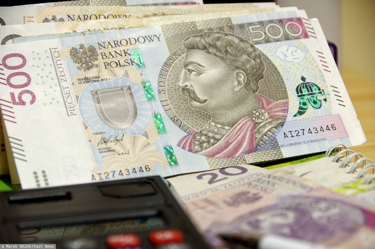 Przepracował 67 lat. Dostaje najwyższą emeryturę w Polsce - Money.pl