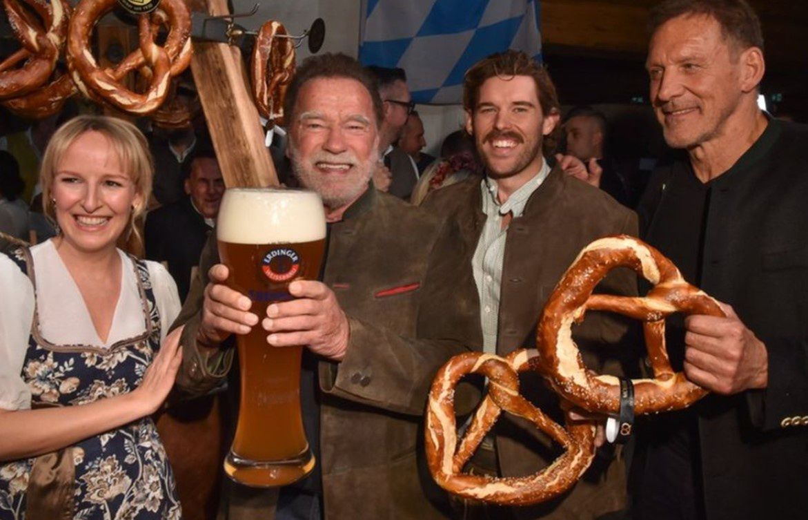 Przez lata żył w cieniu. Syn słynnego ojca, brat popularnego aktora