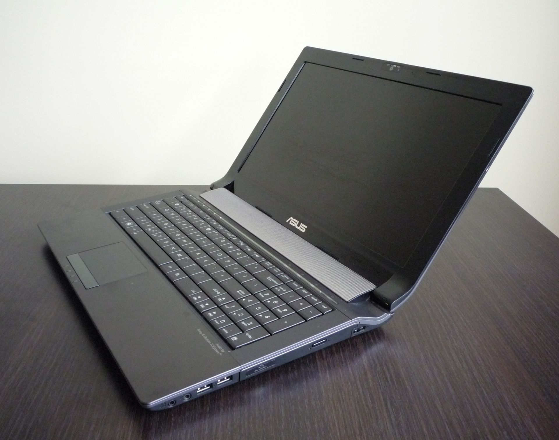 Asus N53SN - poczuj dotyk mocy [test cz. 1]