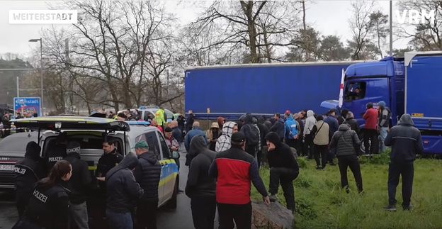 Rutkowski Patrol zatrzymany. "Paramilitarny gang" - Pudelek