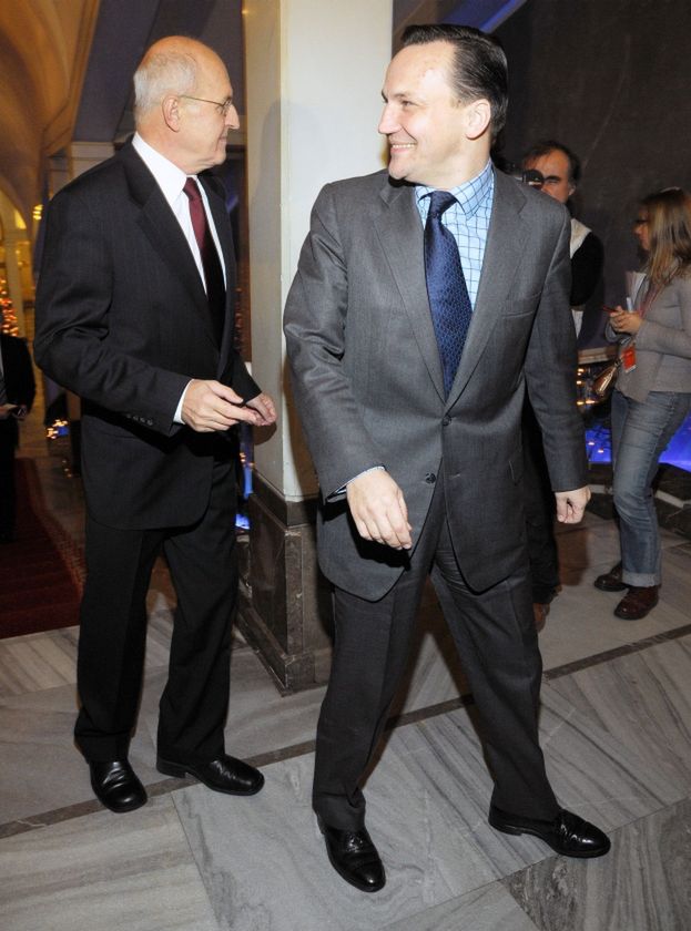 Angielska aktorka: "Radek Sikorski był moją wielką miłością!" - Pudelek