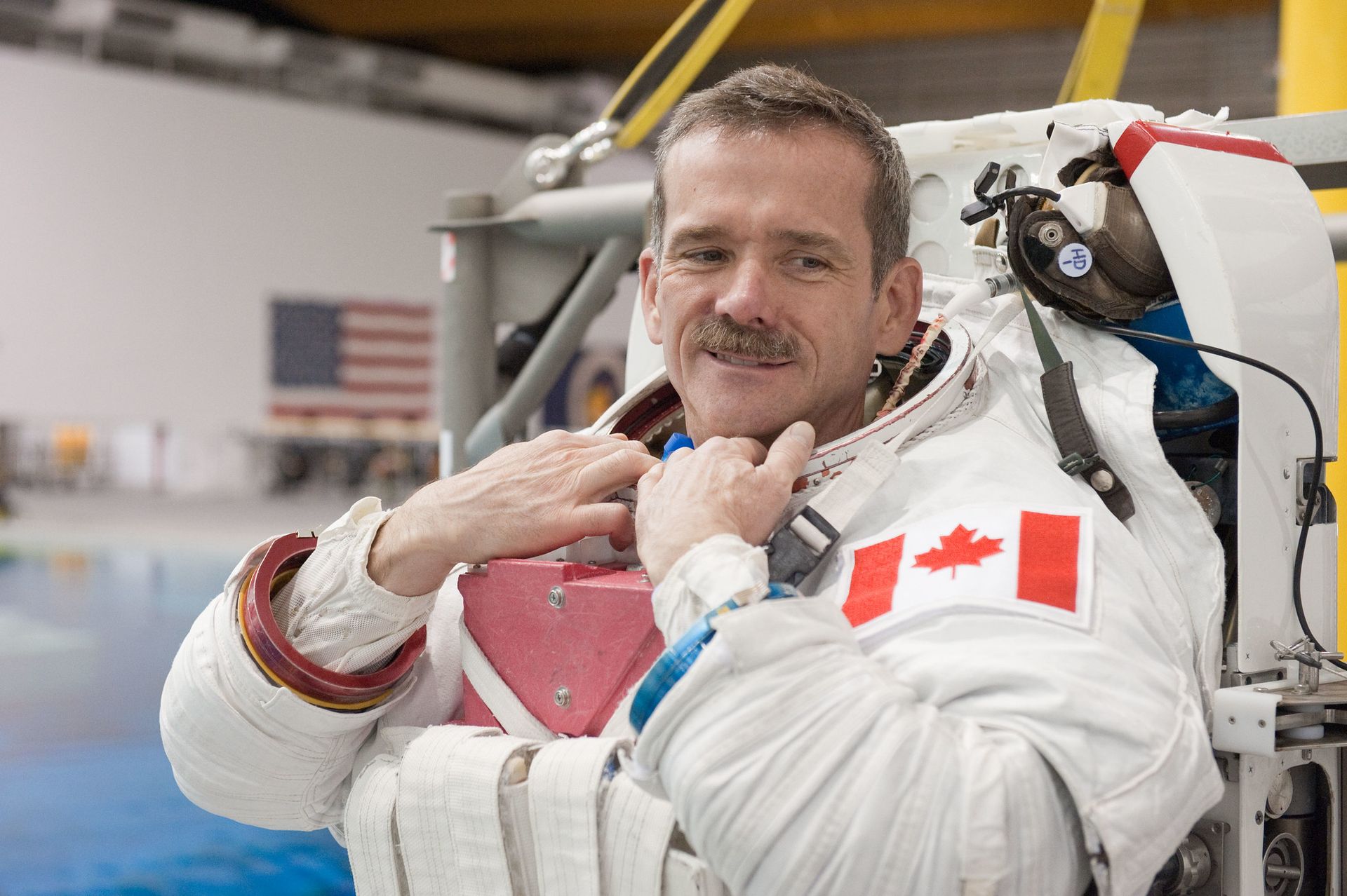 Chris Hadfield, czyli astronauta odpowiedzialny za 45 tys. zdjęć Ziemi ...