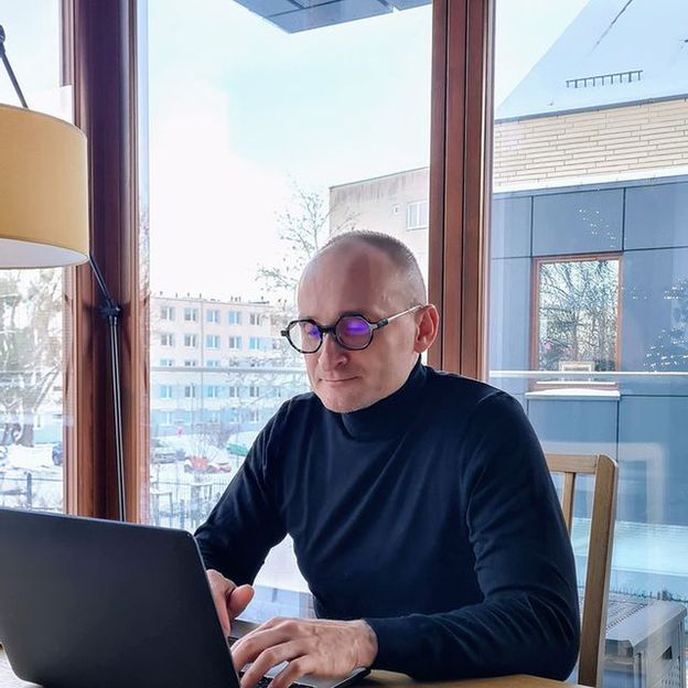 Jego hity nuciła cała Polska. Dziś współpracuje ze światowymi sławami ...