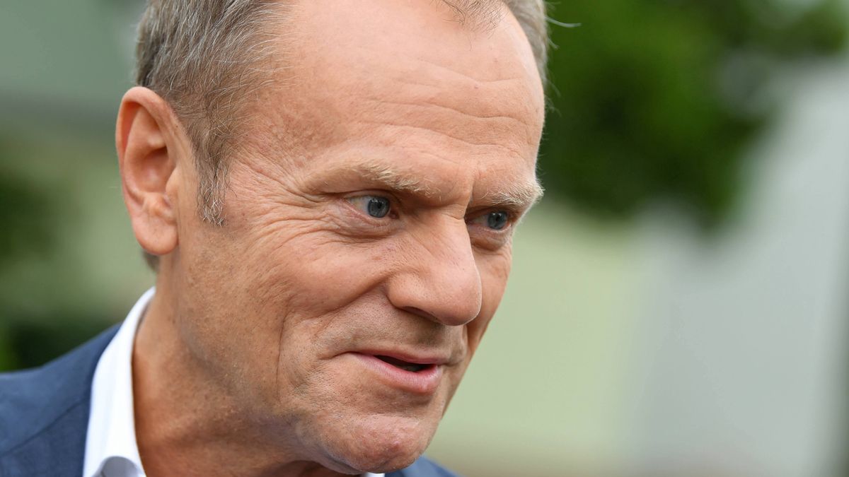 Donald Tusk drwi z Kaczyńskiego i udostępnia zdjęcie