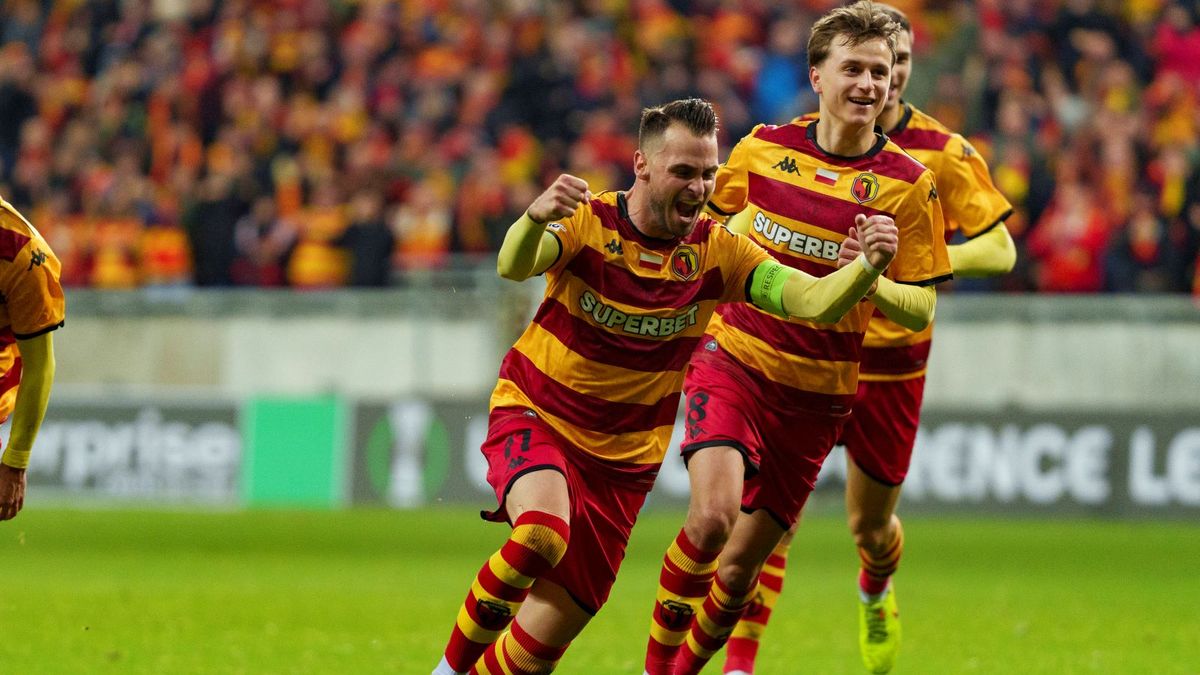 Liga Konferencji. Gdzie oglądać mecz AZ Alkmaar - Jagiellonia Białystok ...