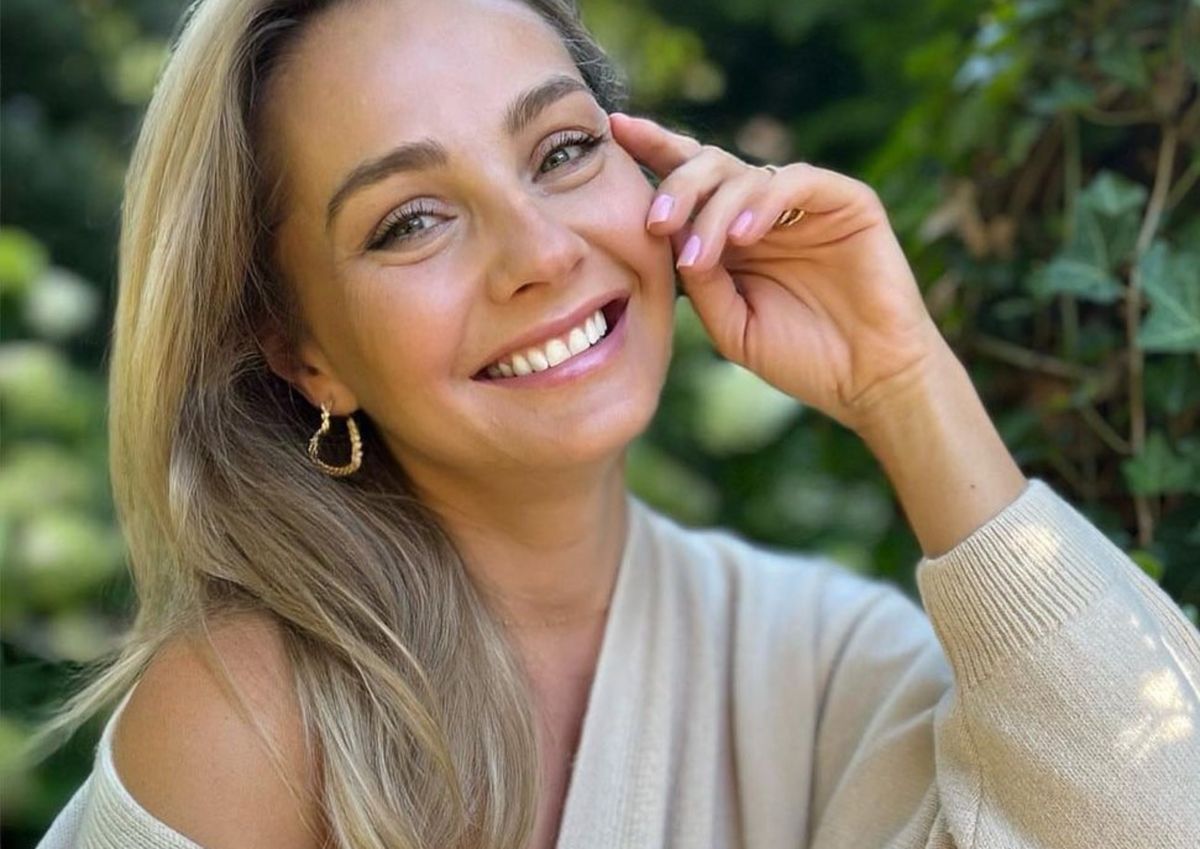 Małgorzata Socha poleciała do Paryża. W tej kreacji wygląda jak ...