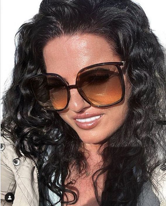 Edzia z "Królowych Życia" zrobiła sobie NOWE ZĘBY! Fani już radzą jej ...