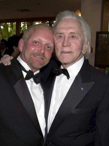 Eric Douglas: Ta historia nie mogła mieć szczęśliwego zakończenia - WP Film