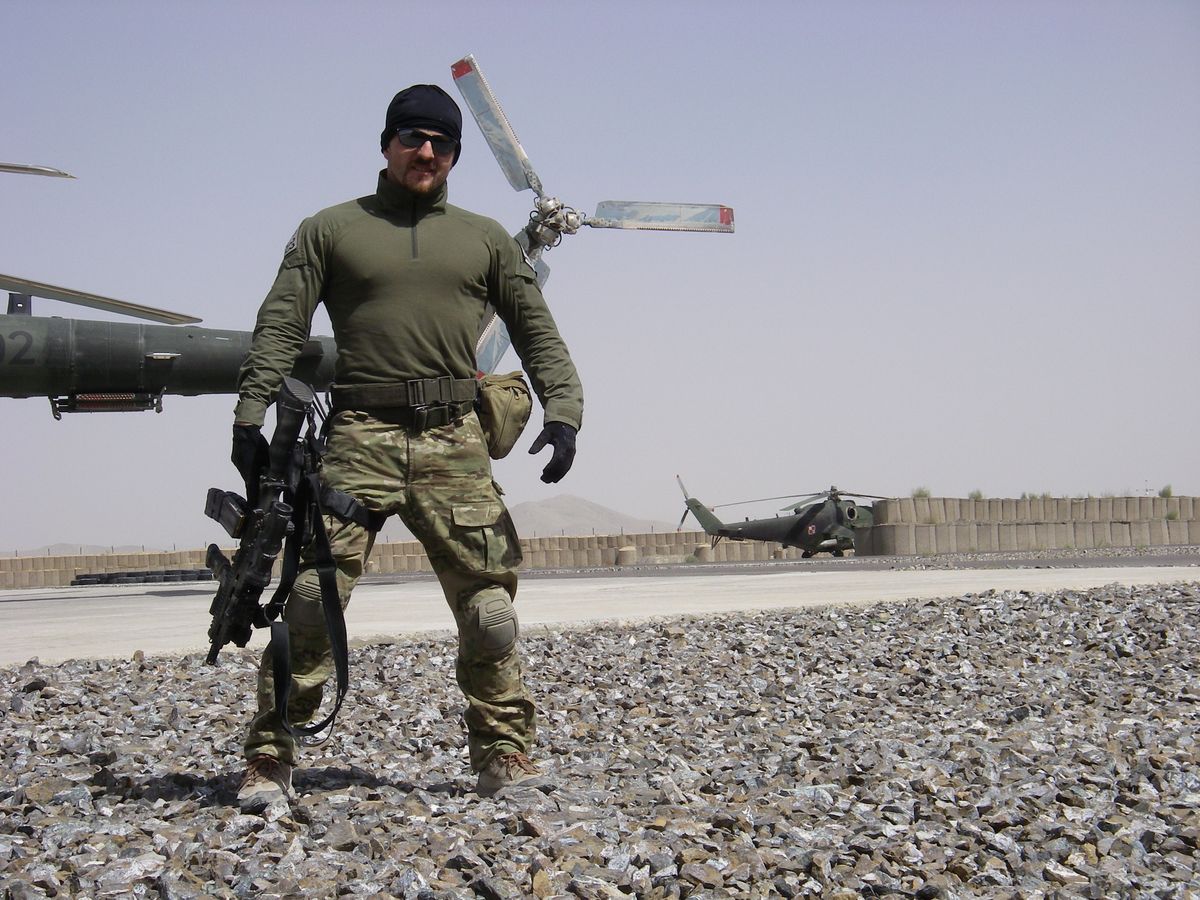 Były komandos GROM-u: "NATO przegrało z biznesem. Pozwólmy polskiemu ...