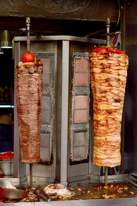 W Rzeszowie mięso do kebaba przewożą zwykłym samochodem. Szokujące ...