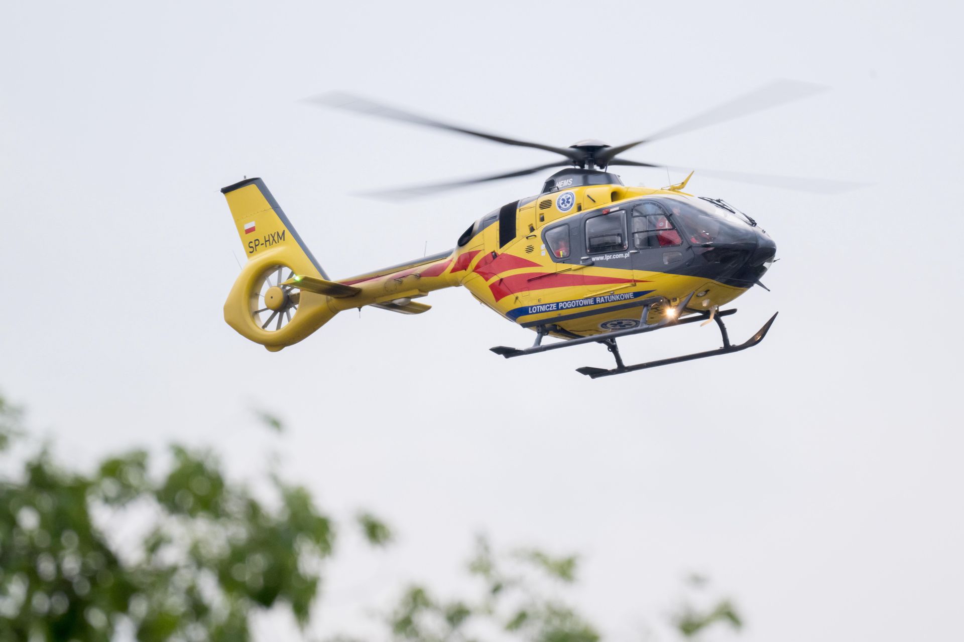 Dwie 13-latki trafiły do spitala. Lądował helikopter LPR