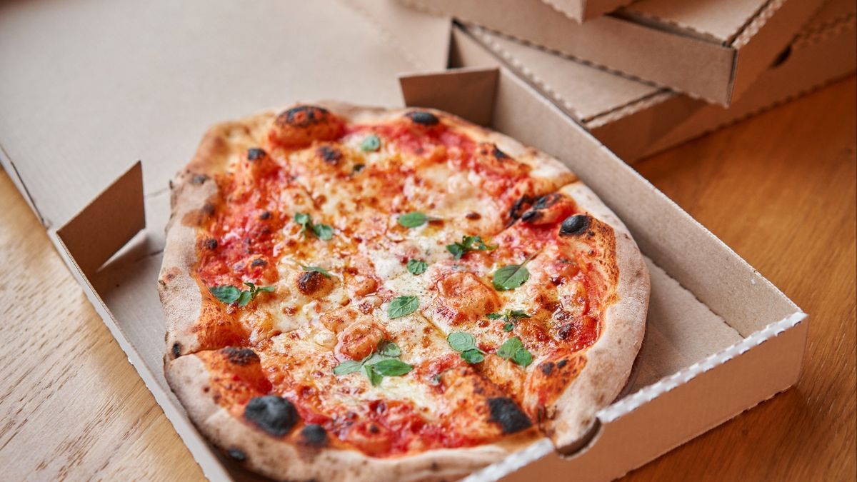 Nowy trend dotarł do Gdańska. Tyle kosztuje pizza z automatu