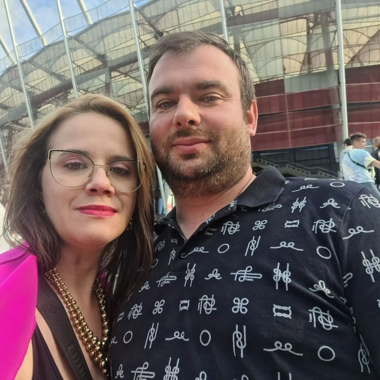 "Rolnicy. Podlasie". Wśród obór i maszyn rolniczych uwili sobie ...