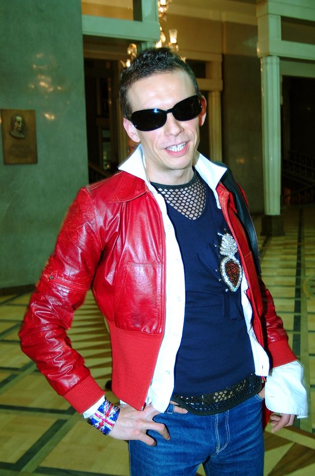 Dawno niewidziany Arkadius ogłasza nowy związek. Wybrankiem projektanta ...