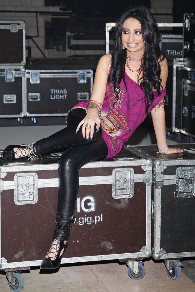 Pamiętacie Jolę Rutowicz? Tak teraz żyje. Aż trudno ją rozpoznać - Pudelek