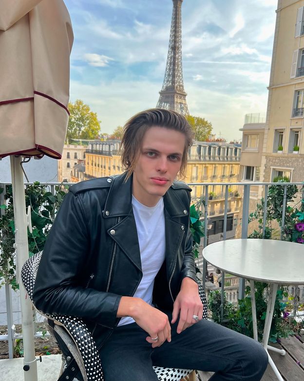 Rosyjska modelka rzuciła 65-letniego oligarchę i związała się z modelem ...