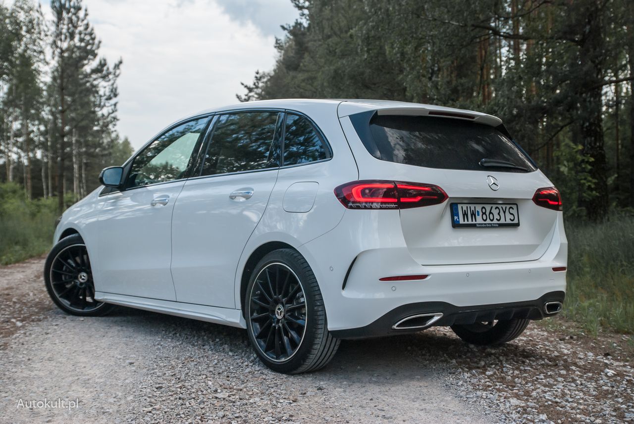 Mercedes Klasy B 220 4MATIC - test, opinia, dane techniczne