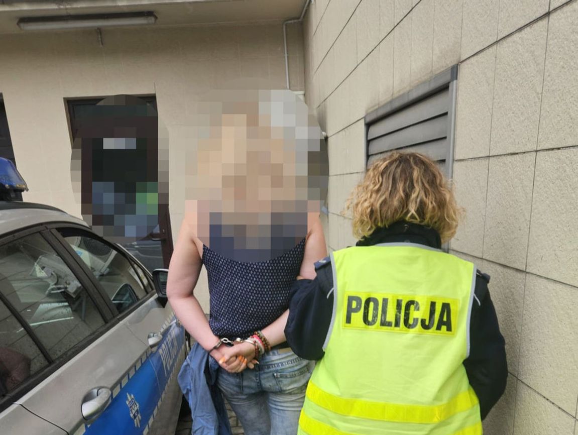 Piaseczno: Policyjny pościg za 28-latką. Jechała pijana i pod wpływem kokainy na... prace społeczne