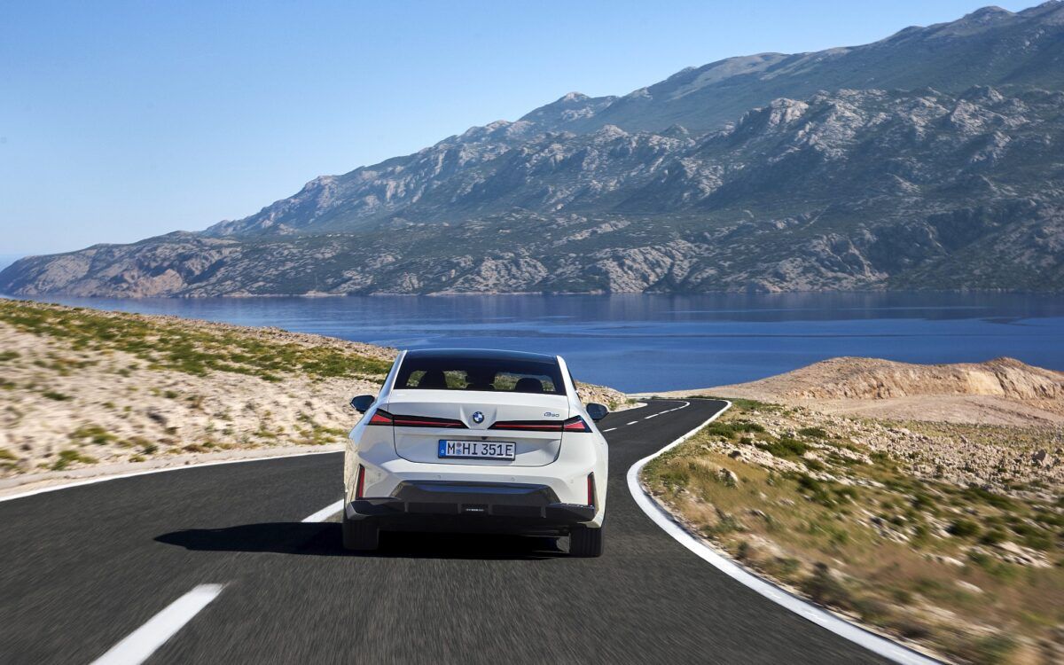 Nowe BMW serii 3 już w Polsce. Ile kosztuje i… czemu tak drogo?