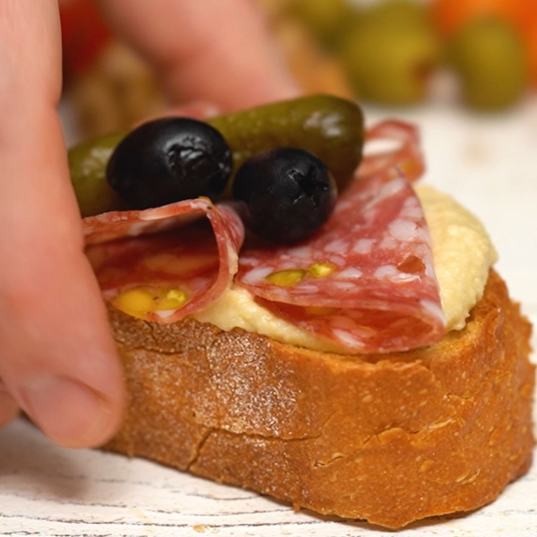 Imprezowe kanapeczki w czterech odsłonach. Każdy znajdzie coś dla siebie!