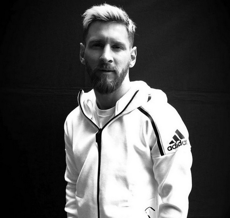 16 lat temu Messi pojawił się w Barcelonie. Zobacz, jak wtedy wyglądał ...